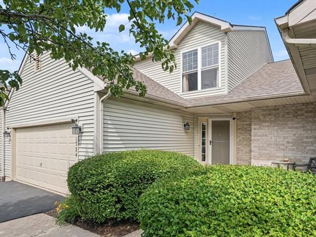1724 Court St, Mchenry, IL 60051