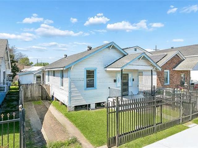 1724 Eagle St, New Orleans, LA 70118 | MLS #2549 | Compass