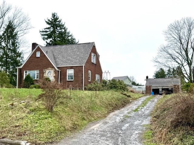 1724 Eastbrook Rd, New Castle, PA 16101 | Compass