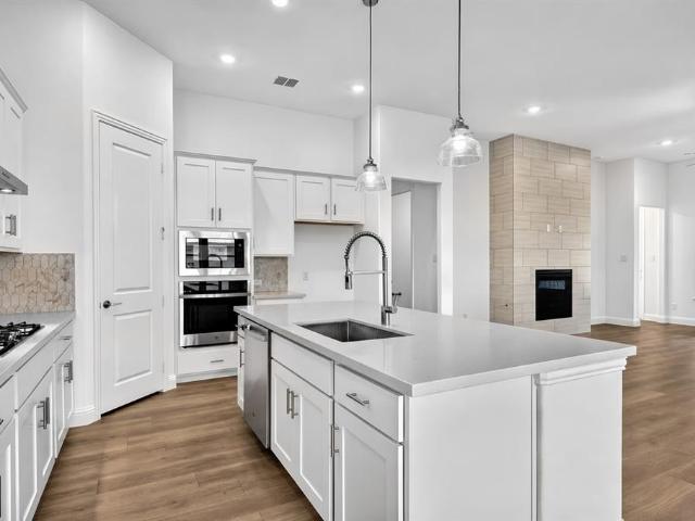 1724 Elderberry Lane
