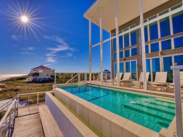 1724 Kumquat Ct, Saint George Island, FL 32328