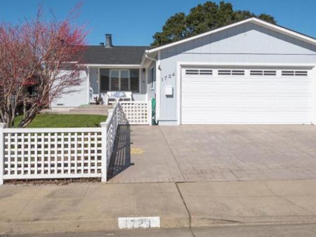 1724 Lake St, San Mateo, CA 94403