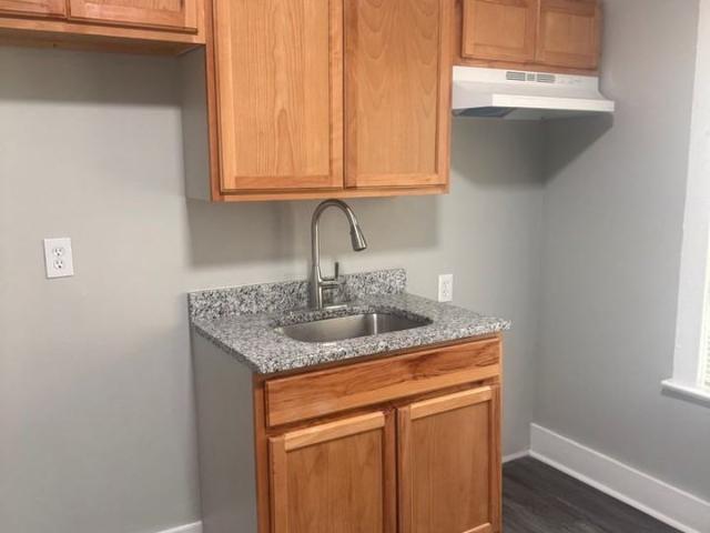 1724 W Ormsby Ave 1 Bedroom Apartment for Rent at 1724 W Ormsby Ave, Louisville, KY 40210 Park Hill
