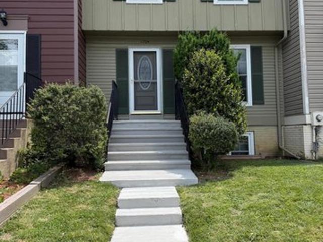 1724 Worthington Ct, Frederick, MD 21702