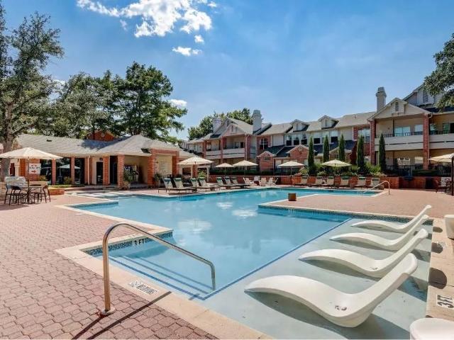 17250 Knoll Trail Drive # 403