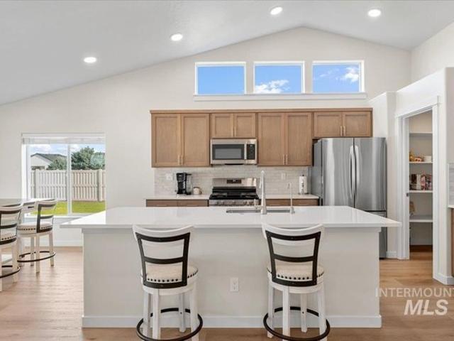 17251 N Havana Pl, Nampa, ID 83687