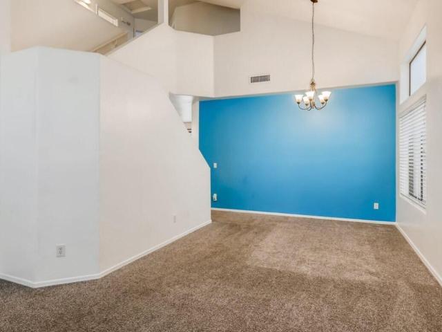 17259 W Smokey Drive