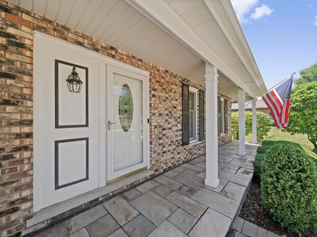 1725 Monmouth Place