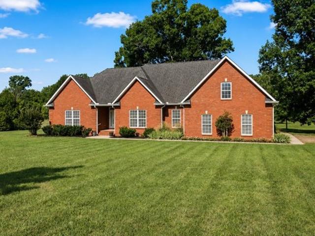 1725 N Lovvorn Rd, Christiana, TN 37037