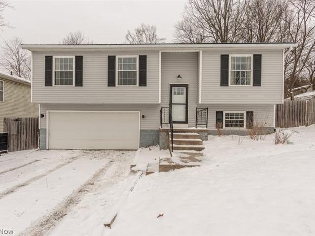 1725 Olalla Ave, Akron, OH 44305