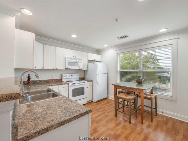 1725 Harvey Mitchell Parkway S 2125