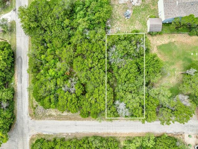 1725 Hitching Post Rd, Granbury, TX 76049