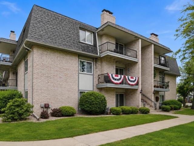1725 Homan Dr Apt 204, Schererville, IN 46375