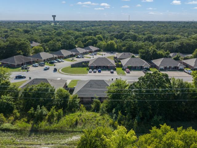 1725 Rock Hollow Loop