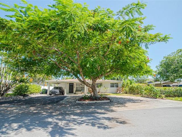 1725 SW 30th St, Fort Lauderdale, FL 33315