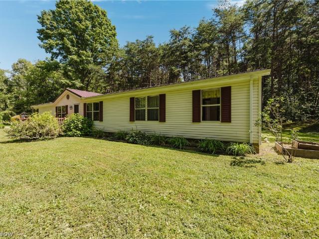 1725 Township Road 333 SE