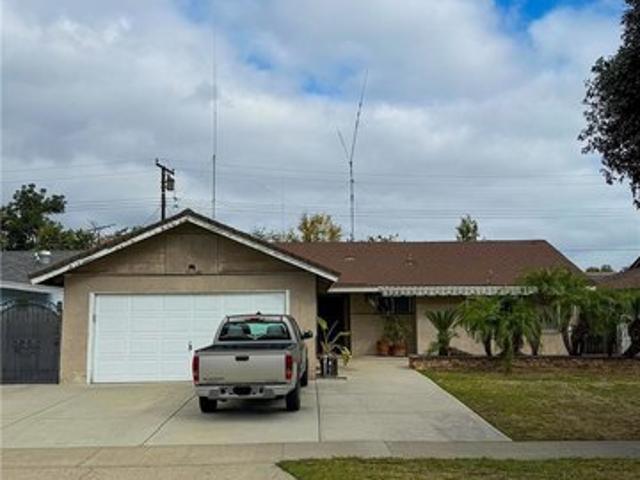 1725 W Harvard St, Santa Ana, CA 92704