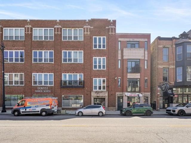 1725 W North Ave Apt 402, Chicago, IL 60622