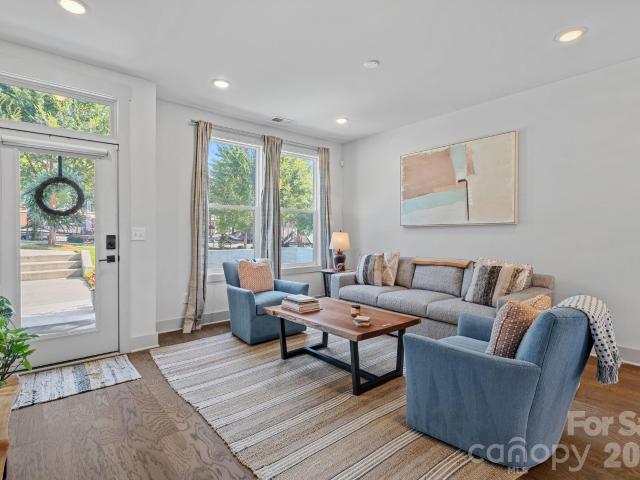 1725 Wesley Green Way