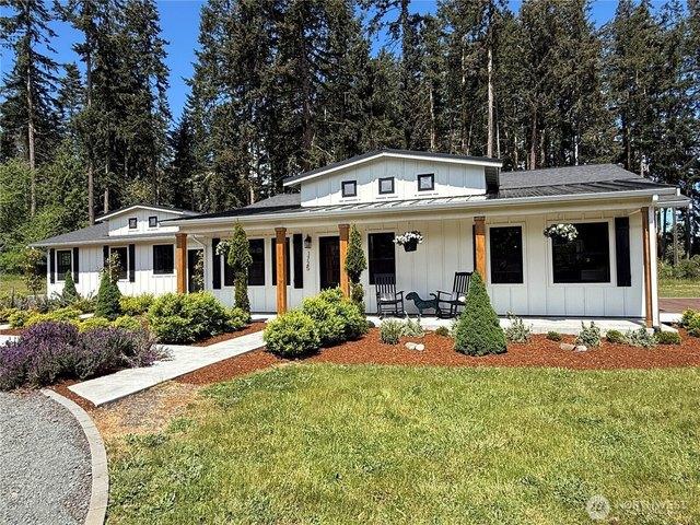 1725 Woodcock Rd, Sequim, WA 98382