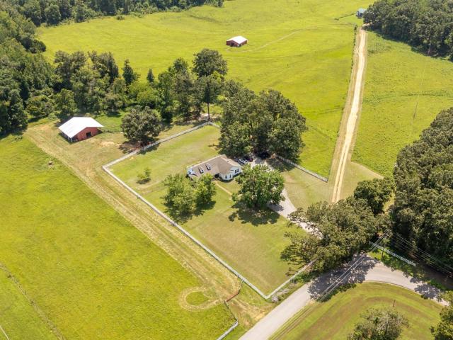 1725 woods rd