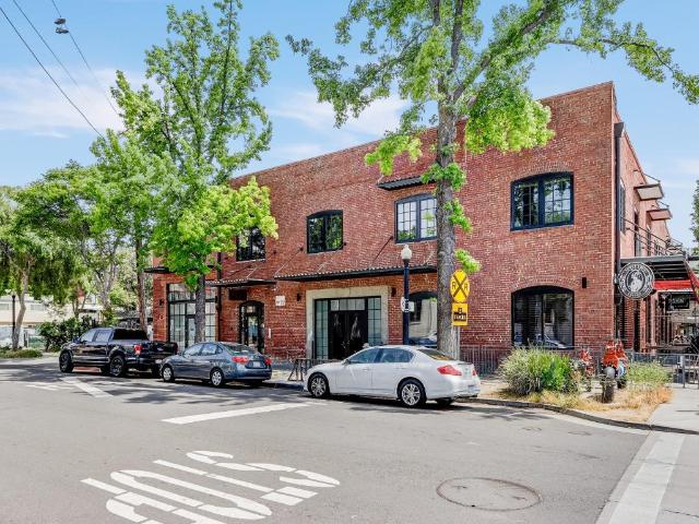 1725 14th St, Unit 206, Sacramento, CA 95811 | MLS #226057