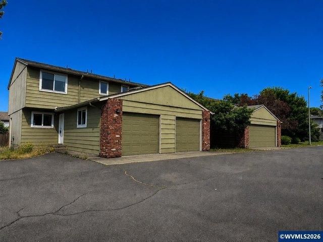 1725 1 Salishan St SE, Salem, OR 97303