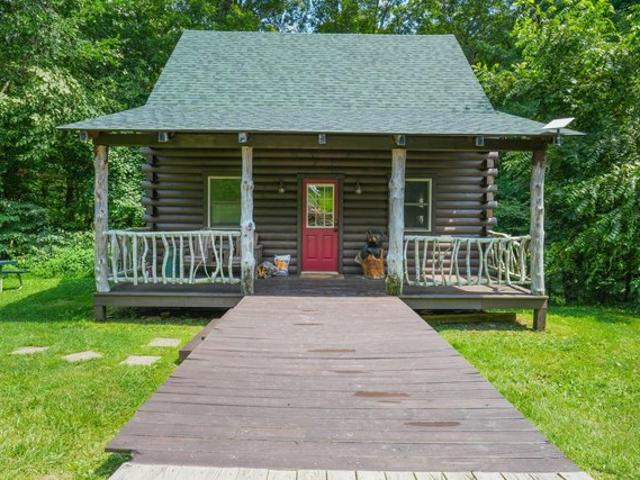 17260 Krinn Unger Keck Rd, Logan, OH 43138