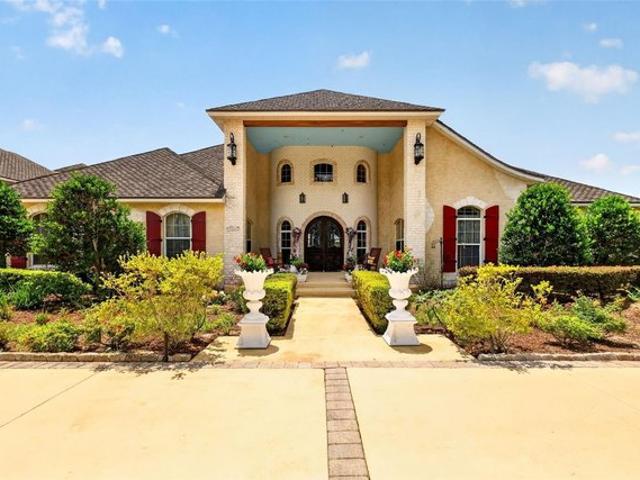 17269 SE 260th Avenue Rd, Umatilla, FL 32784