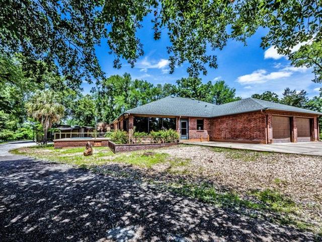 1726 N, Huntsville, TX 77320