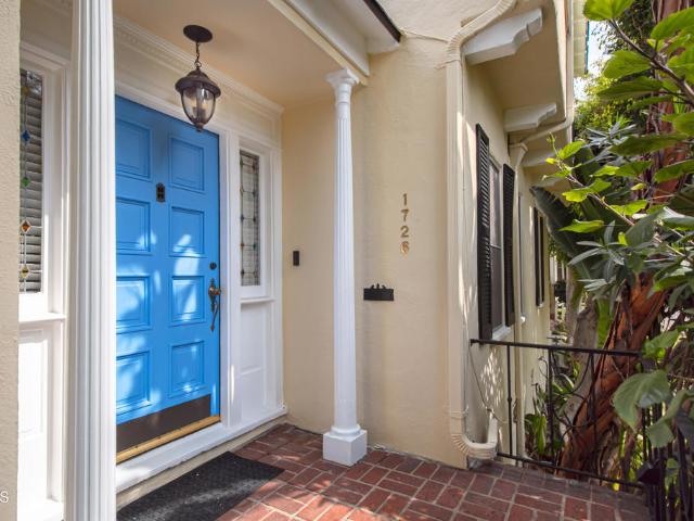 1726 N Vista St, Los Angeles, CA 90046 | MLS #P1 26317