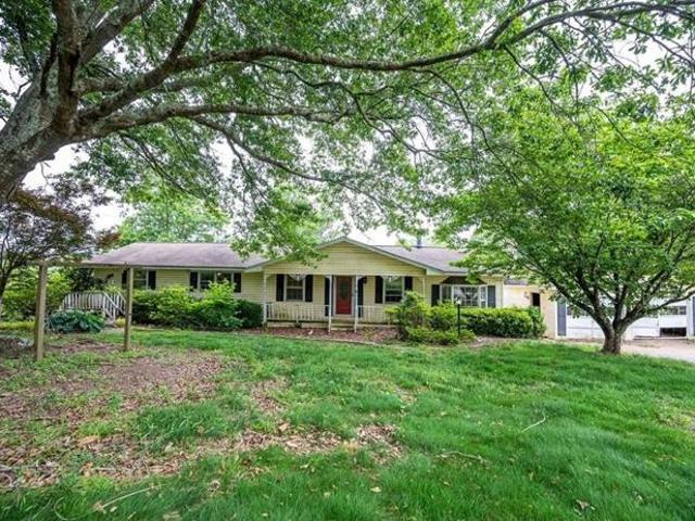 1726 Old Hwy 100, Waco, GA 30182
