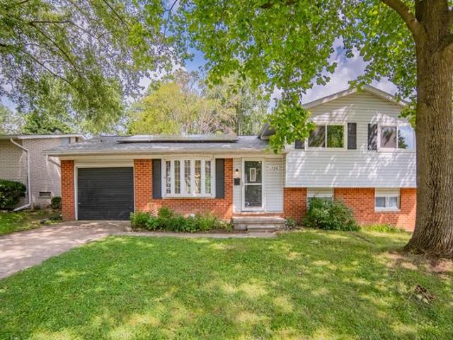 1726 Devon St, Ypsilanti, MI 48198