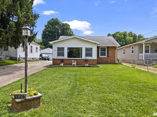 1726 E Stanford St, Springfield, IL 62703