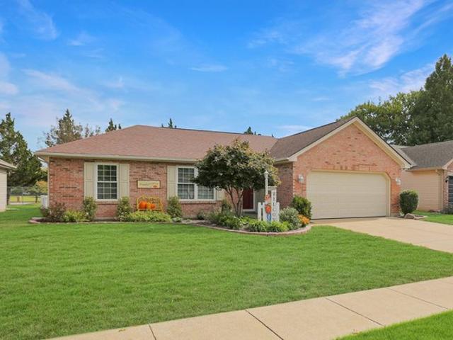 1726 Seasons Ridge Blvd, Evansville, IN 47715
