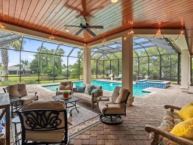 1726 Serena Dr