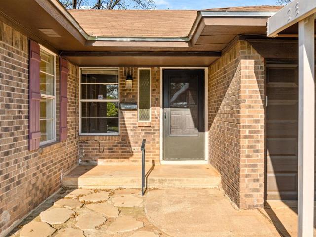 1726 Yorktown Drive
