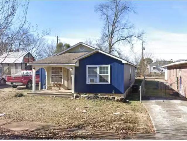 1726 1ST PL S, BIRMINGHAM, AL 35205