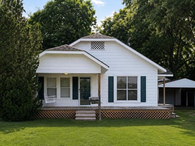 1726 7th St, Rosenberg, TX 77471