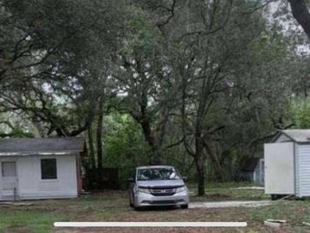 17273 NE 37th St, Silver Springs, FL 34488