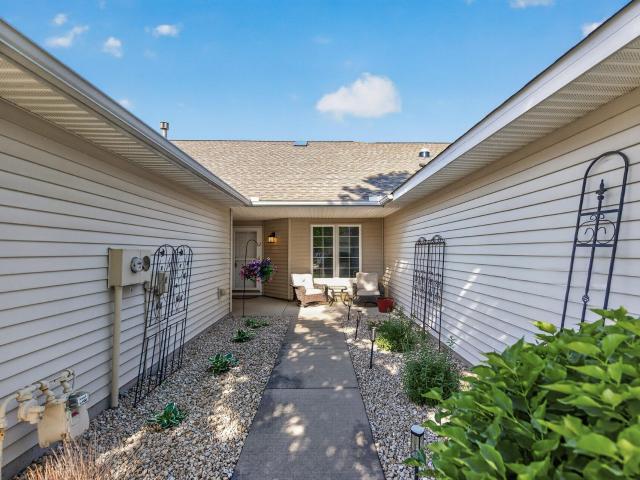 17274 Marshfield Lane