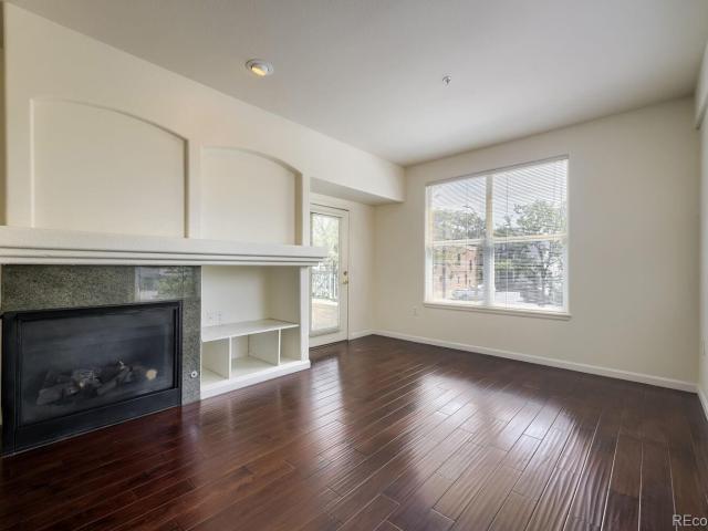 1727 N Pearl Street # 204