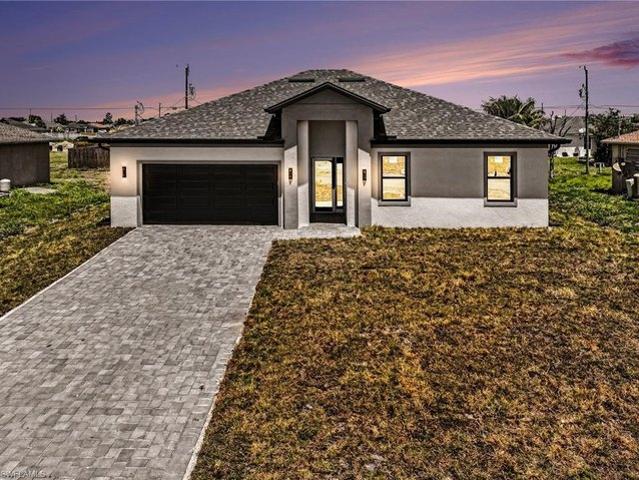 1727 NE 12th Ter, Cape Coral, FL 33909