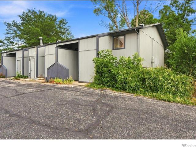 1727 Azalea Drive # 4