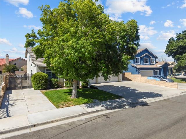 1727 Blackberry Court