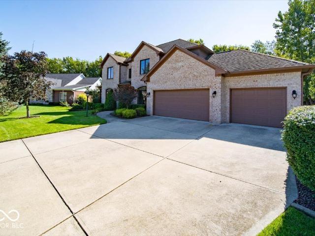 1727 Corral Court