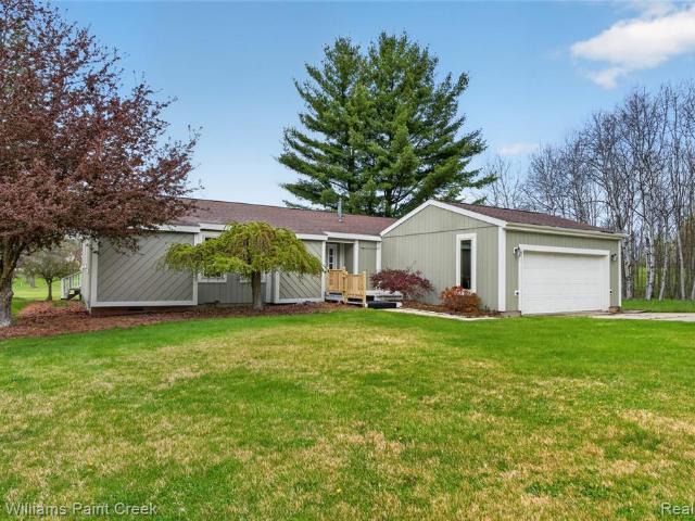 1727 Linksview Way