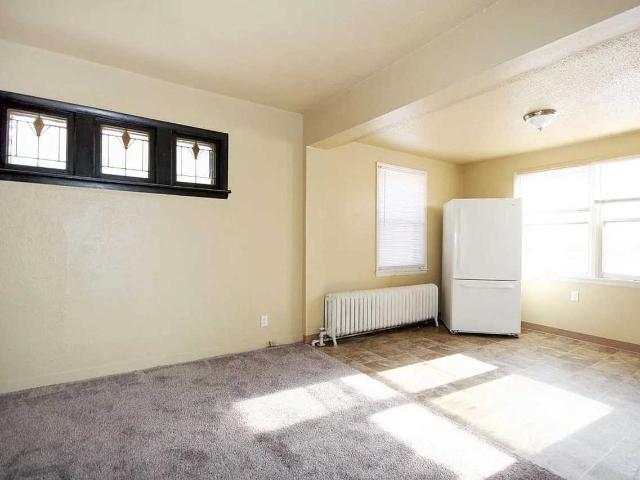 1727 Reaney Avenue 1 Bedroom Apartment for Rent at 1727 Reaney Ave, St. Paul, MN 55106 Western Hazel Park