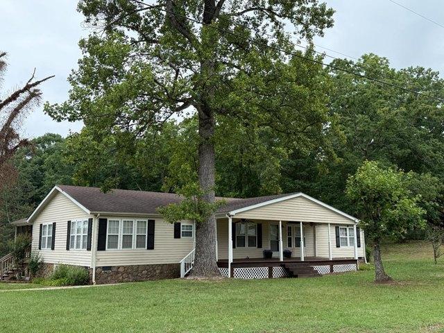1727 Richmond Hwy, Spout Spring, VA 24593