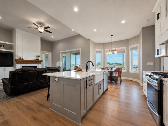 1727 Roebling Road